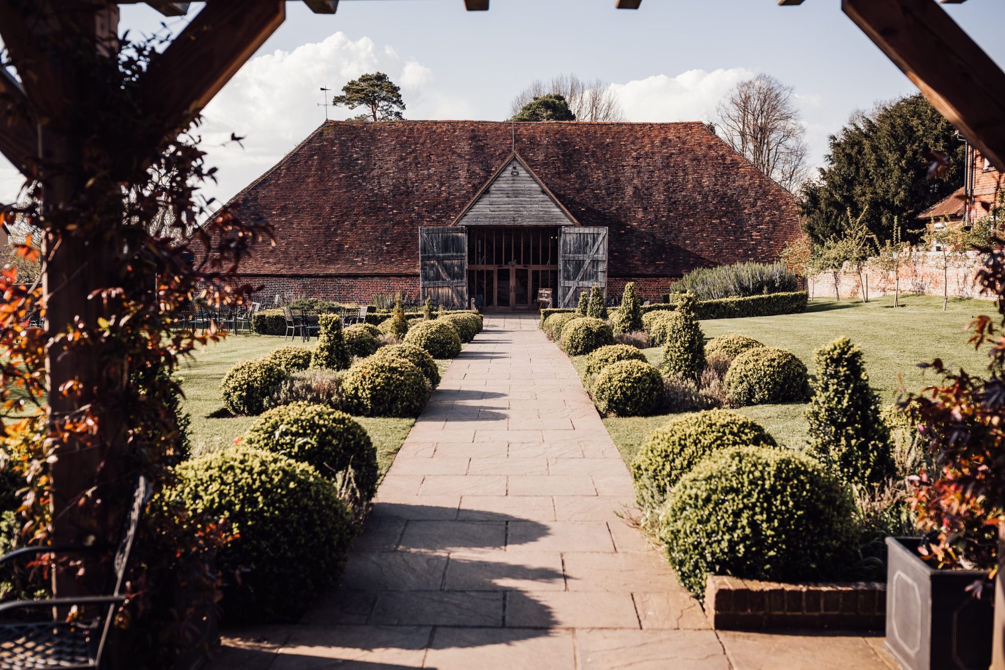 Ufton Court Wedding Venue | Prices & Costs